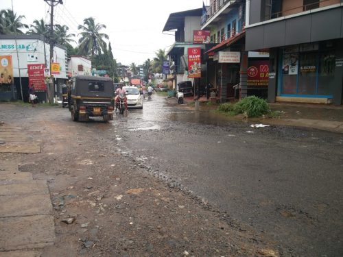 മാനം തെളിഞ്ഞു; വളാഞ്ചേരി പട്ടണം ഉണർന്നു - Valanchery Online