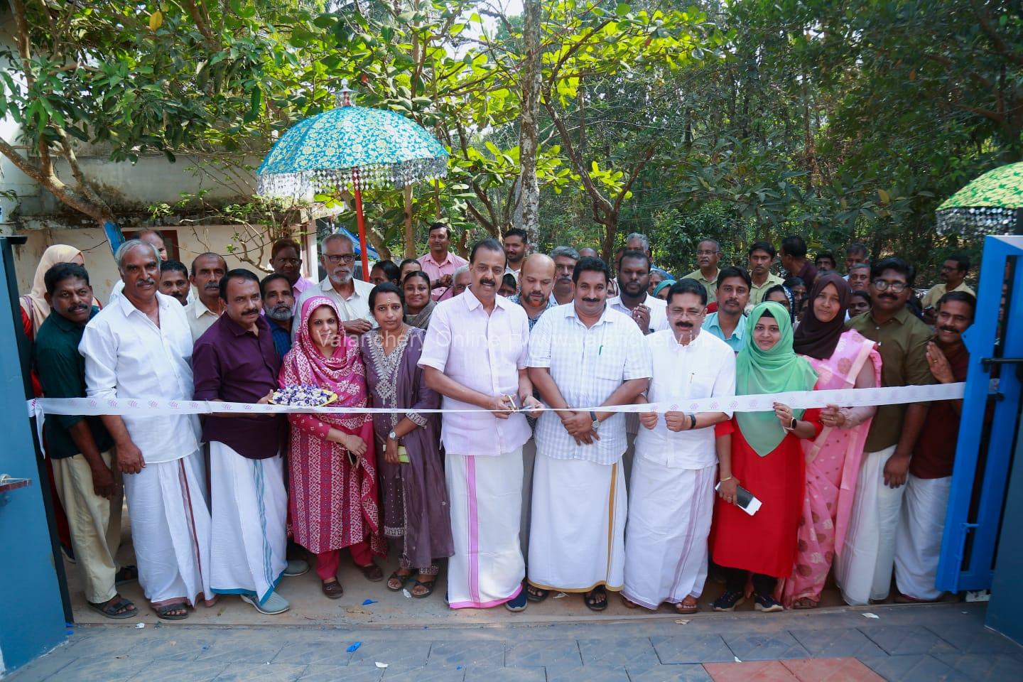 വളാഞ്ചേരി പൈങ്കണ്ണൂർ നമ്പർ 19 മുക്കിലപ്പീടിക സ്മാർട്ട് അംഗനവാടി നാടിന് ...